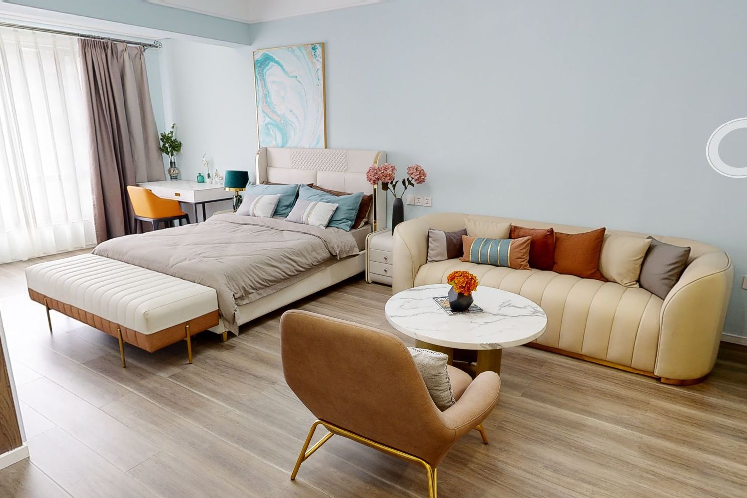 Tour Alba Garden - Studio Apartment from Alba Garden Apartments on Openhaus