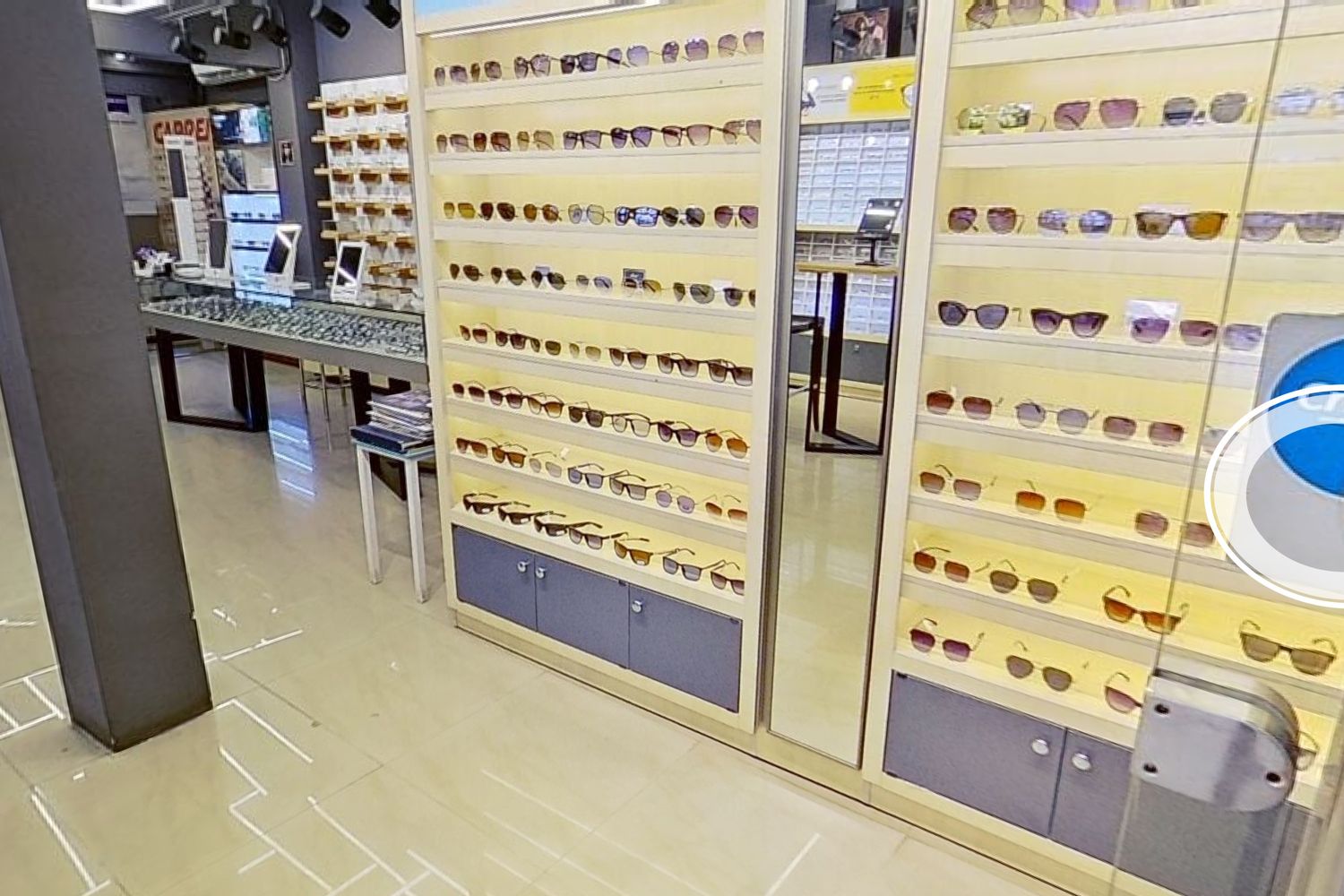 Tour Ayoun The Optic Shop from Aarthi Hotels on Openhaus