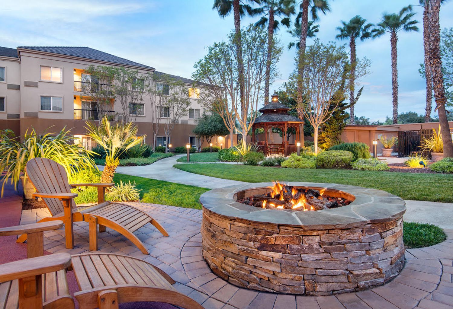 Virtual Tour of Courtyard by Marriott | Milpitas Silicon Valley