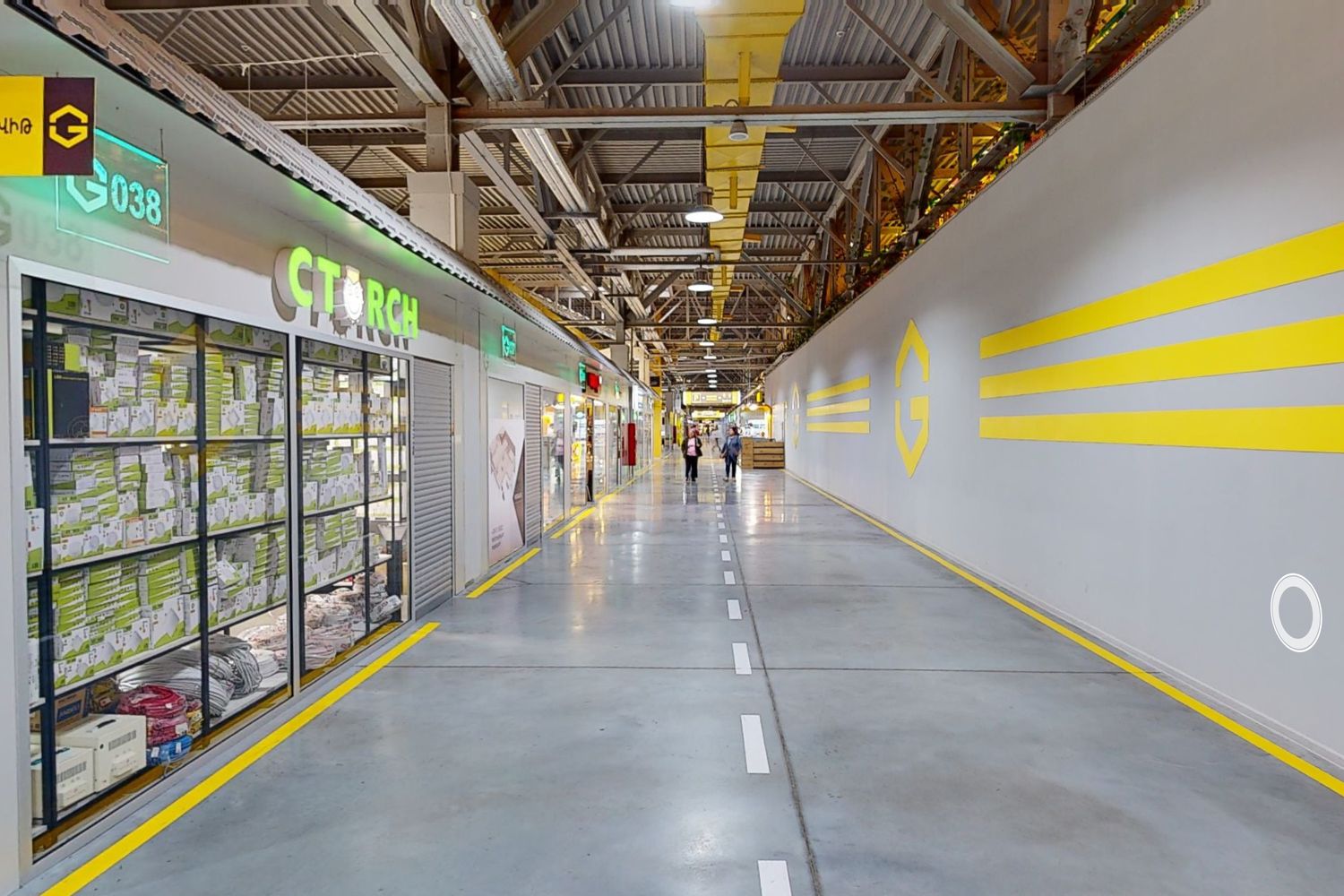 Virtual Tour of Garage Masters Mall