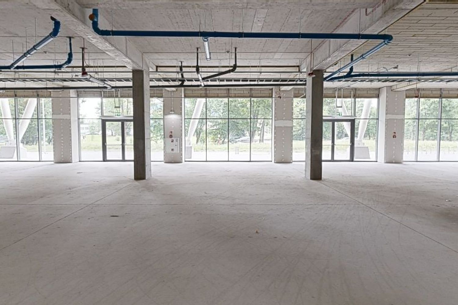 Tour Lokal usługowy 2 200 m2 Stadion Miejski al. Unii 2 from Open Space ...