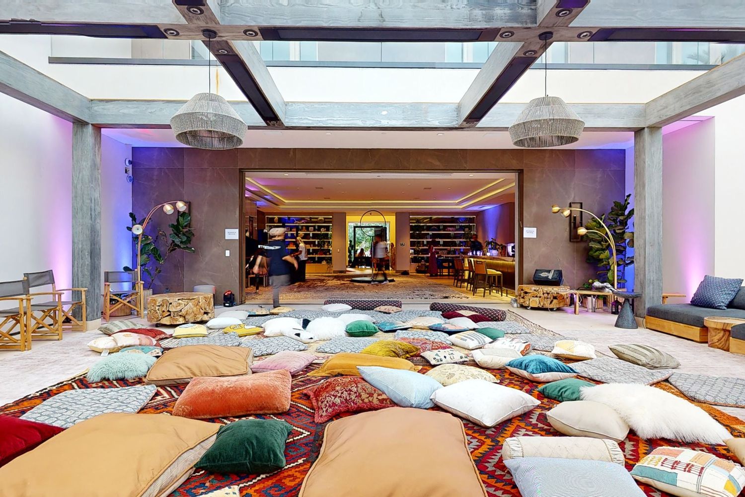 Virtual Tour of Ocean Bloom