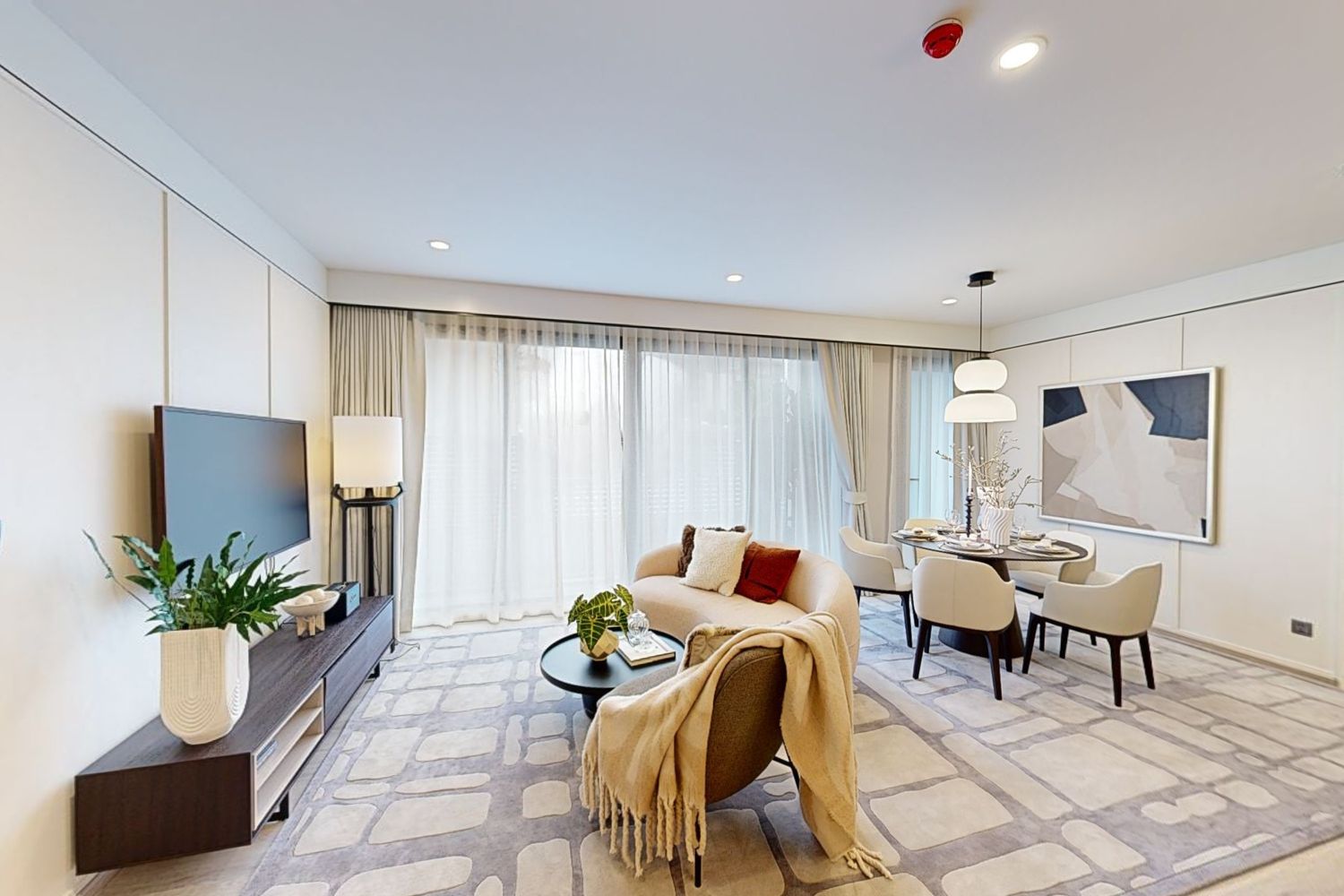 Virtual Tour of Pynn Soonvijai : 3 Bedrooms