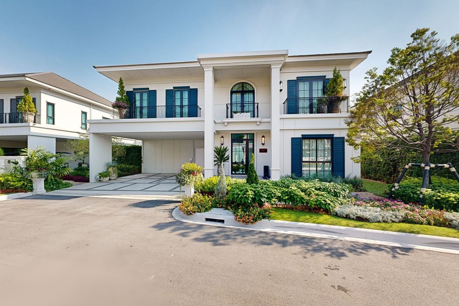 Virtual Tour of Setthasiri Ratchapruek Phran-Nok SACKVILLE 345 sq.m.