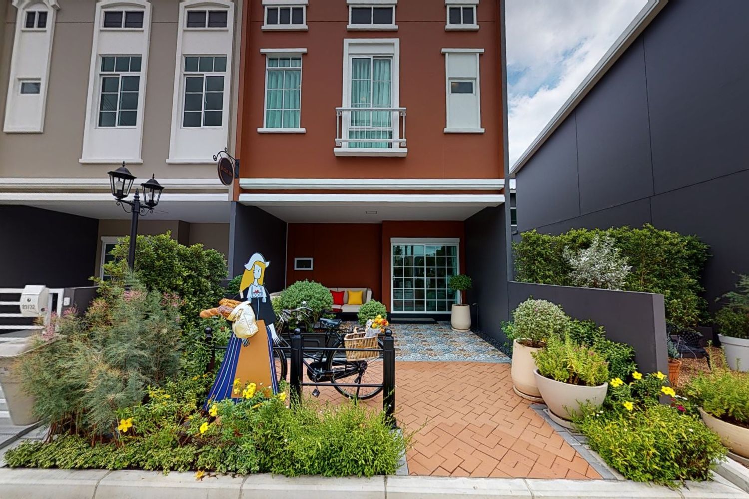 Virtual Tour of Siri Place Don Mueang Songprapha ROKIN 111 Sq.m.