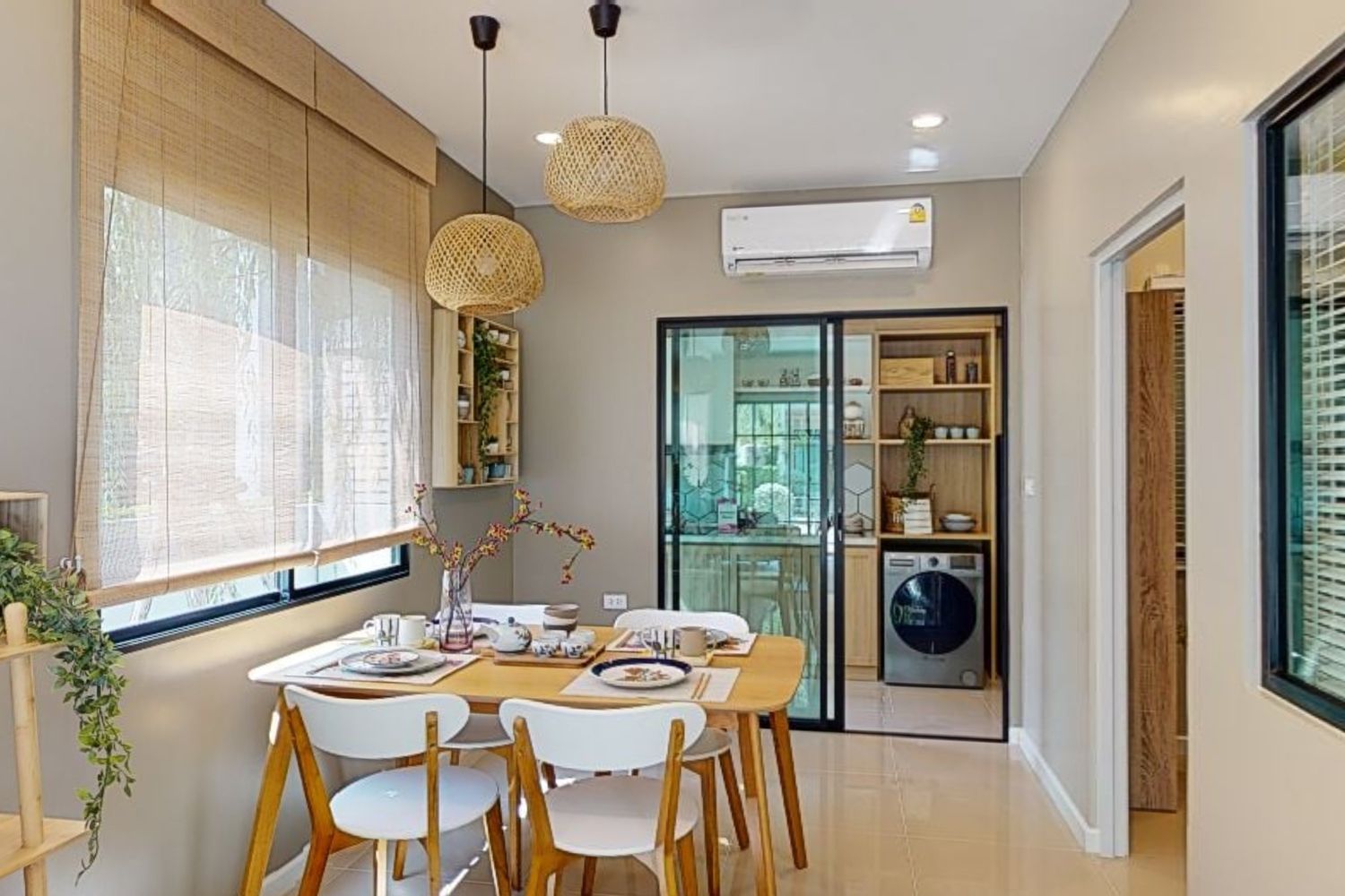 Virtual Tour of Siri Place Wongwaen-Lamlukka NATSU 99 Sq.m.