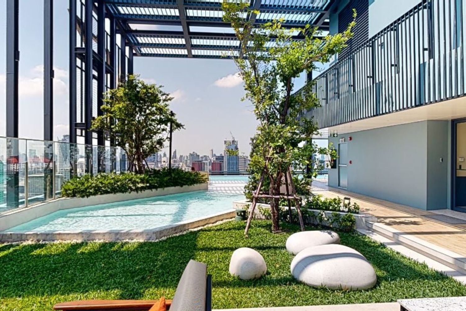 Virtual Tour of XT Phayathai 41 st Floor - Sky Kitchen, Co-Living ...