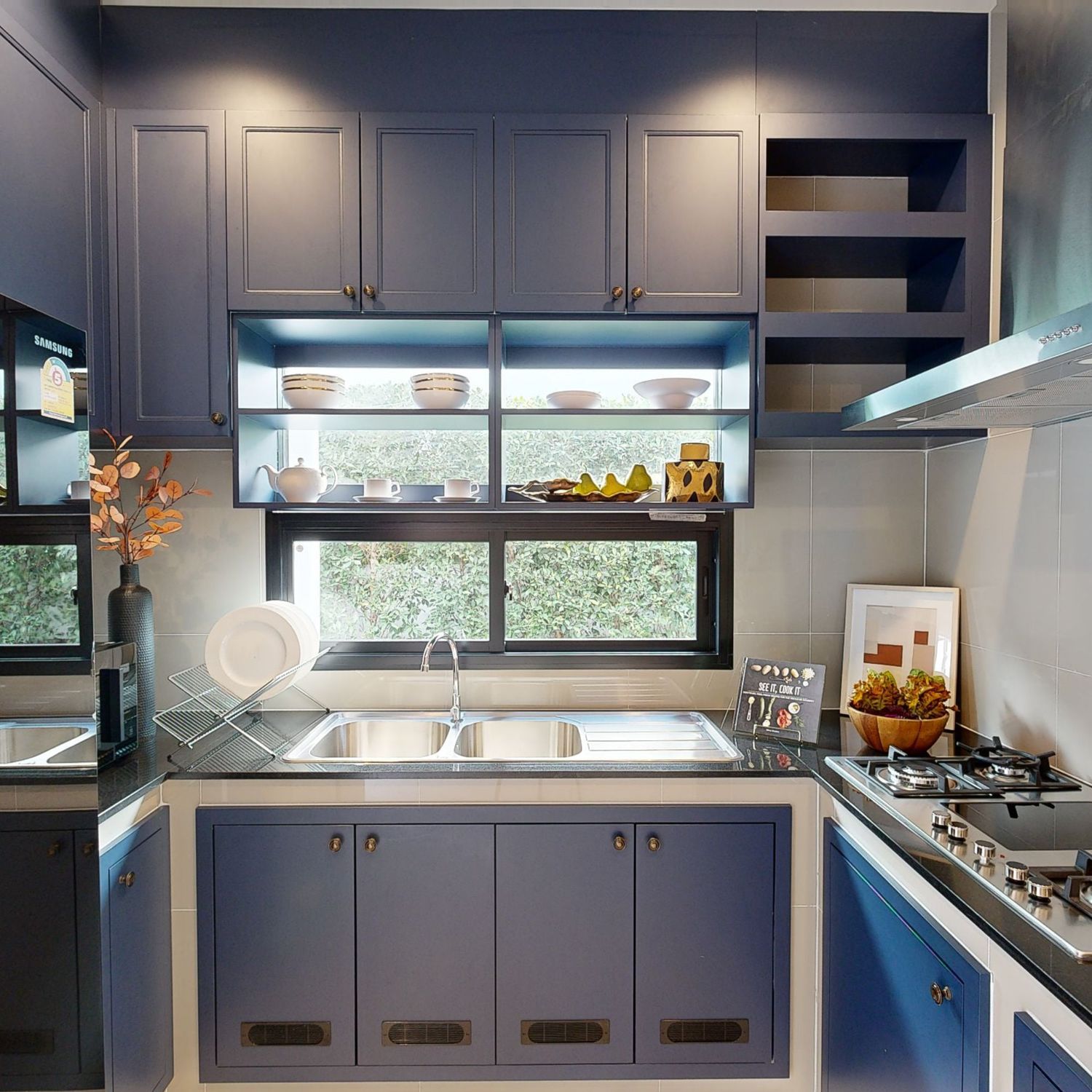 Virtual Tour of Kitchen in Kitchen in Setthasiri Watcharapol Theprak ...